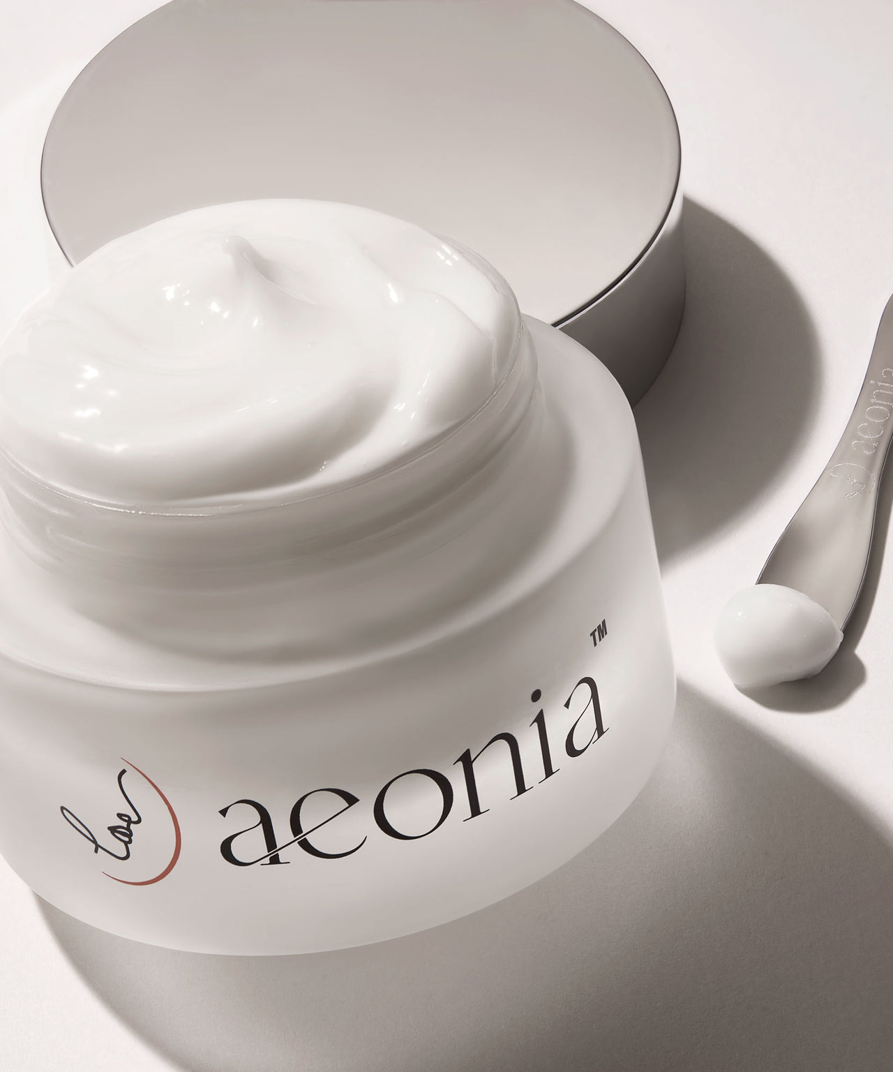 Aeonia Collection: A one-of-a-kind skincare experience. – Delavie Sciences